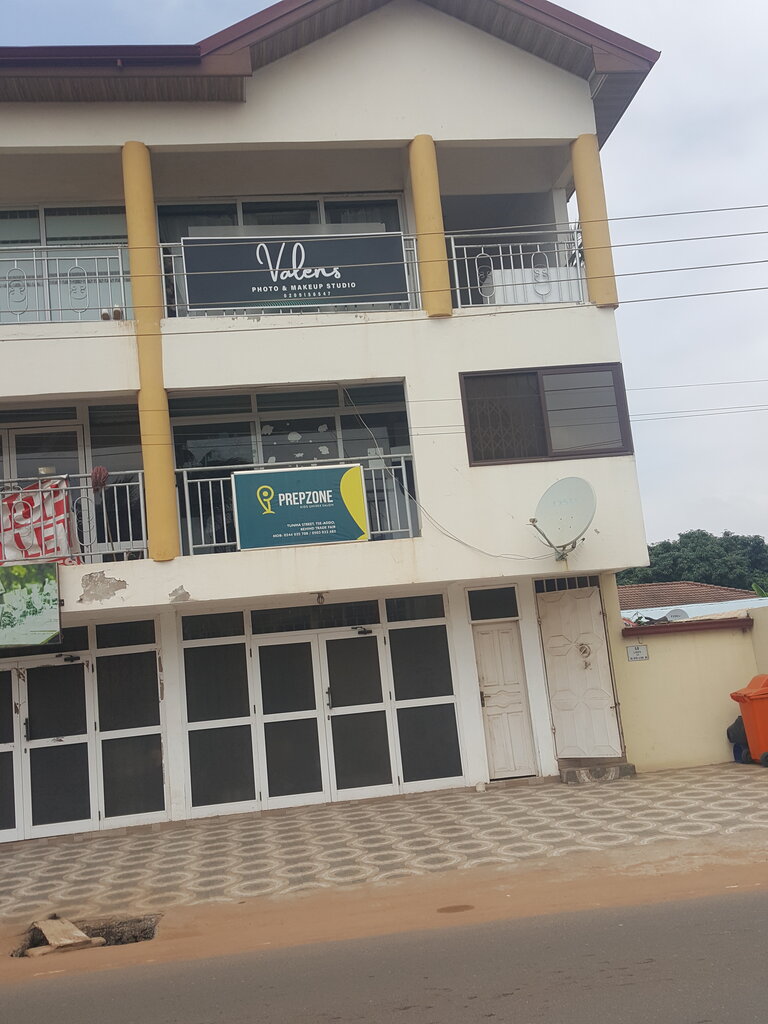 Stil uzmanı, makyöz Valens photo & makeup studio, Dünya, foto