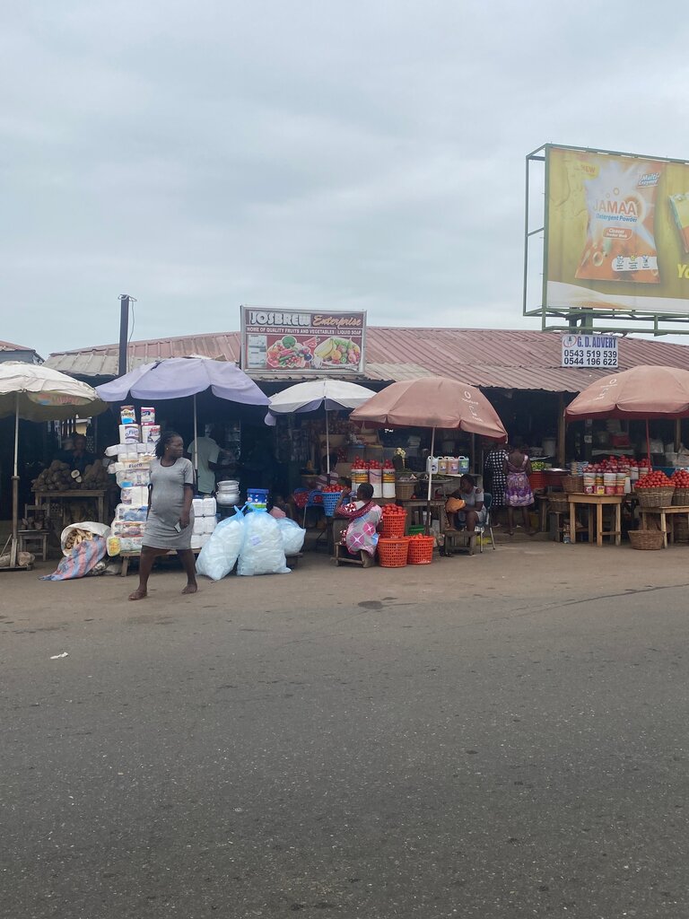 Toptan sebze ve meyve satışı Josbrew Enterprise, Akra, foto