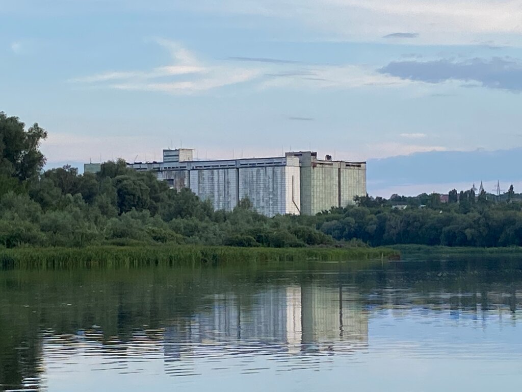 Silo Rostovsky portovy elevator Kovsh, Rostov‑na‑Donu, foto