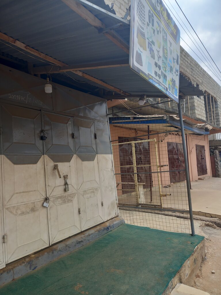 Giyim mağazası A and G kollection, Akra, foto