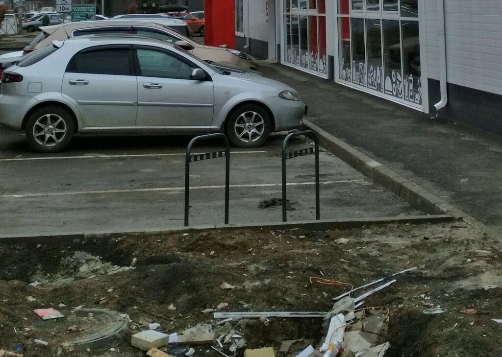 Bisiklet park yerleri Велопарковка, Krasnodar, foto