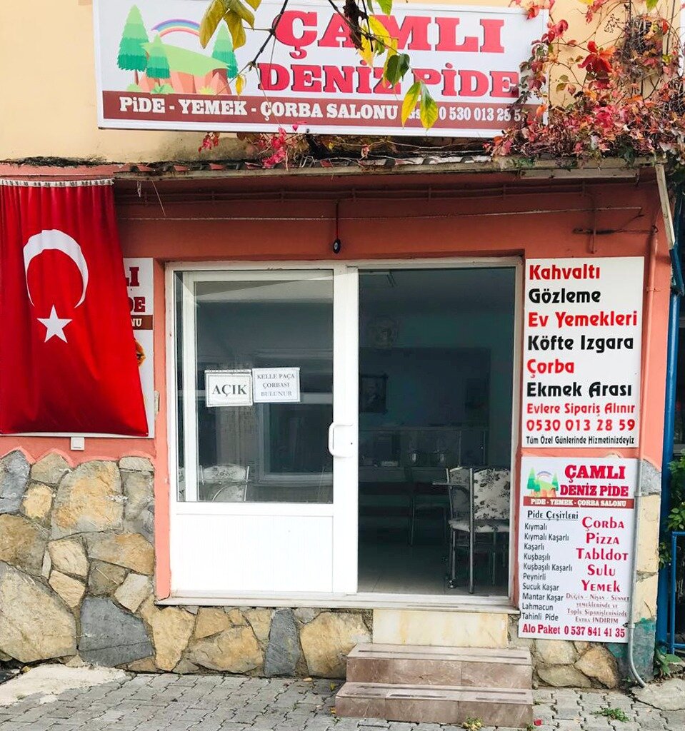 Kafe Çamlı Deniz Pide, Güzelbahçe, foto