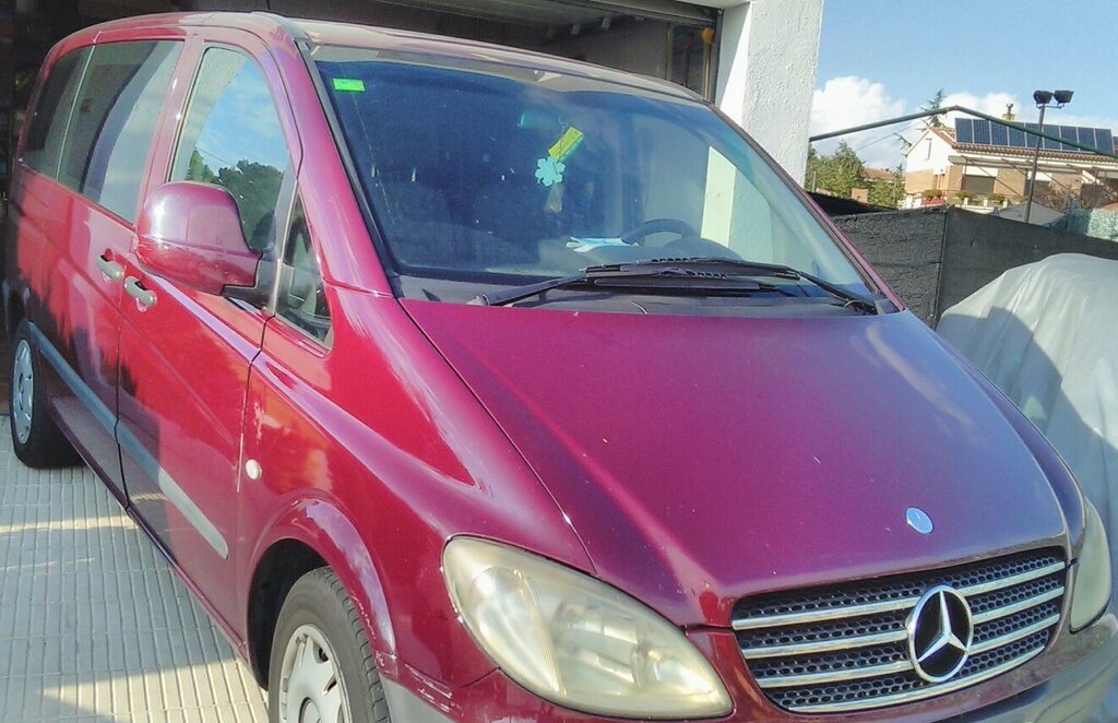 Taksi Taxis Caraballo, Katalonya, foto