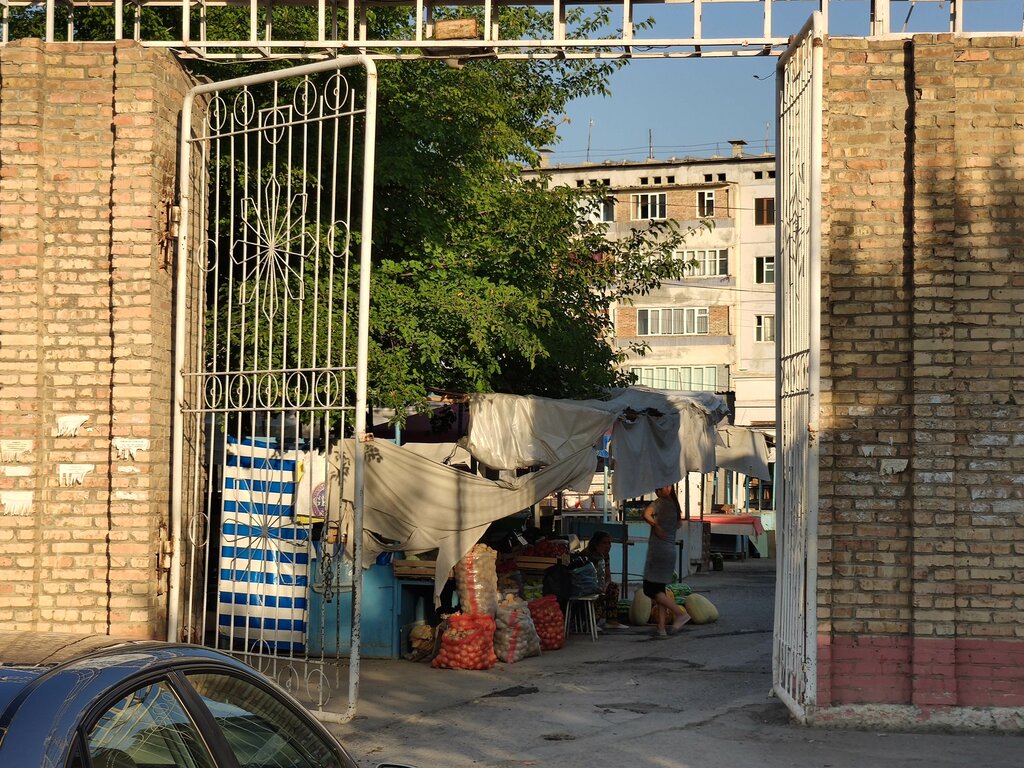 Gıda pazarı Farmers' market, Fergana, foto