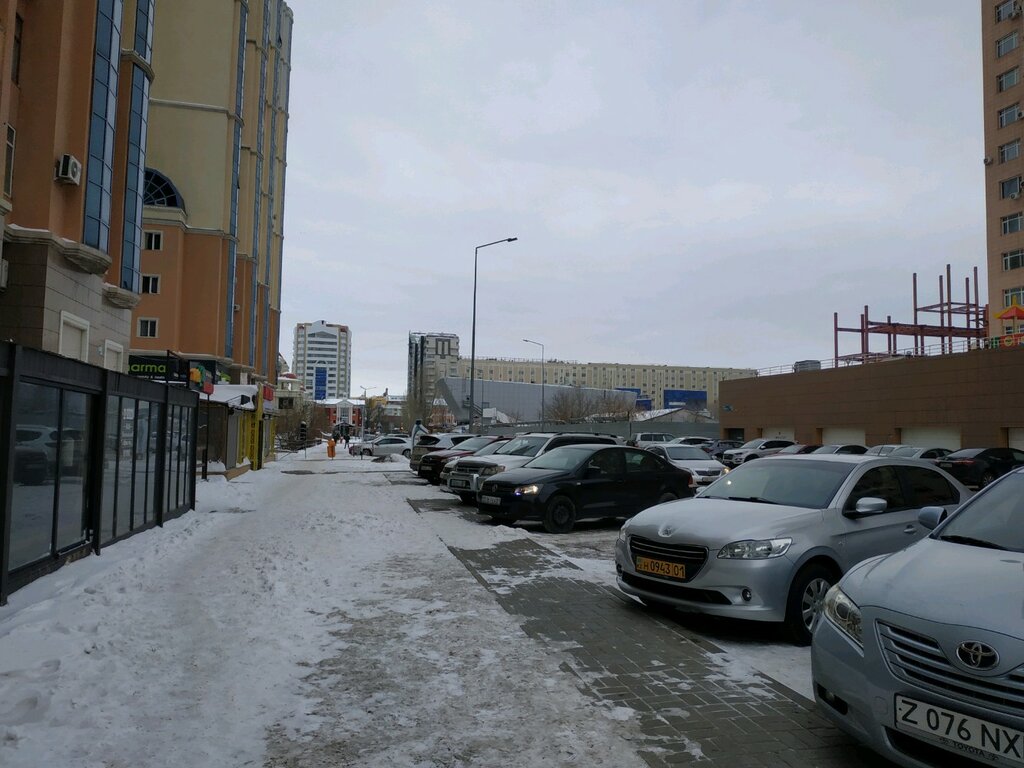 Otoparklar Parking, Astana, foto