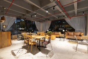 Hilton Garden Inn Cali Ciudad Jardin (Valle del Cauca, Municipio de Santiago de Cali, Comuna 22, Urbanización Ciudad Jardín, Calle 15A, 100-21), otel  Cali'den