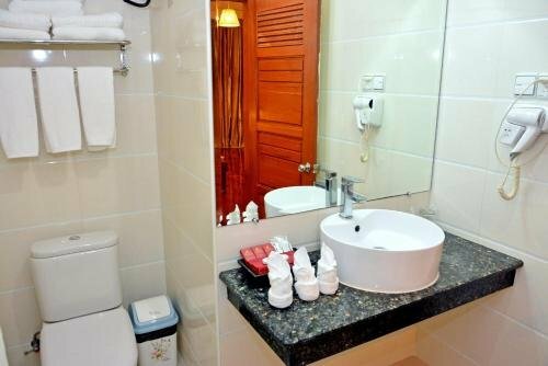 Otel Gold Yadanar Hotel, Mandalai, foto