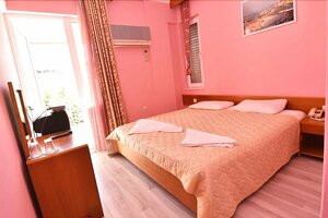 Ümit (Antalya, Muratpaşa, Çağlayan Mah., 2049. Sok., 9), otel  Antalya'dan