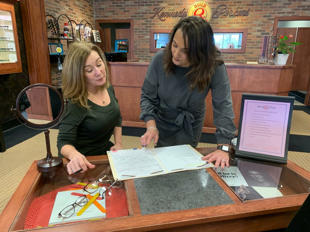 Optik Dr. Katrina Hrubiec, Od - Optometrist, Connecticut Eyaleti, foto