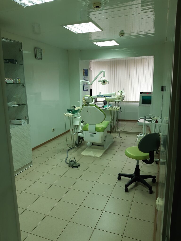 Özel ağız ve diş sağlığı klinikleri ve muayenehaneleri Стоматологическая клиника, Rostov‑na‑Donu, foto