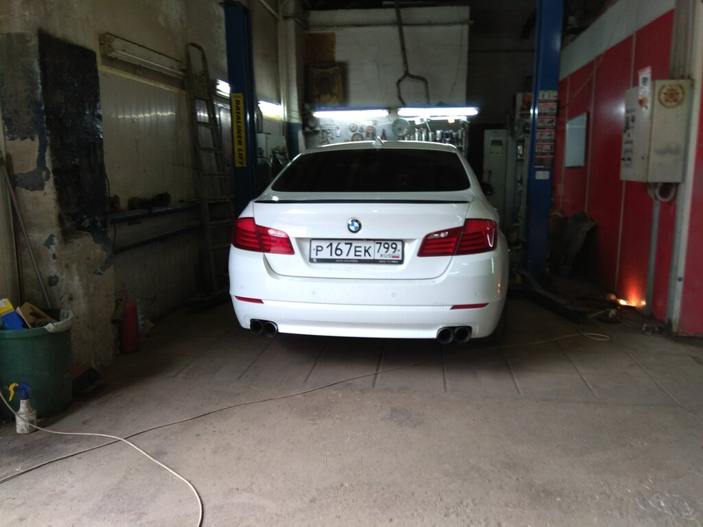 Otomobil servisi Gofra Glushitelya, Moskova, foto