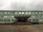 Slantsevskaya shkola srednego obshchego obrazovaniya № 6 (Molodyozhny prospekt No:9, Slantsy), ortaokul  Slantsy'den