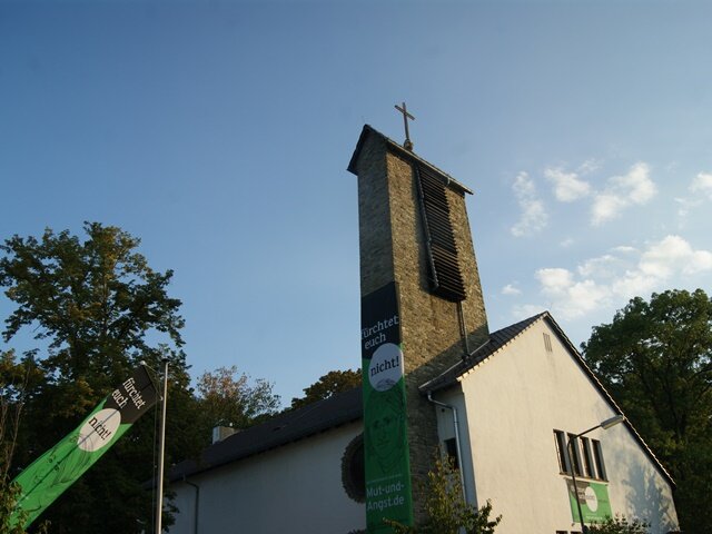 Dini dernekler Evangelische Dankeskirche Frankfurt - Evangelische Dankeskirchengemeinde Frankfurt/Main, Frankfurt am Main, foto