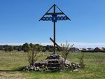Памятный крест Великое Стояние на Угре 1480 г. (Kaluga Region, Dzerzhinskiy rayon, selskoye poseleniye Dvortsy), şapel, haç anıtı  Kalujskaya oblastından