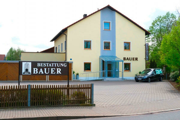 Cenaze hizmetleri Bestattung Bauer Ohg, Weiden, foto
