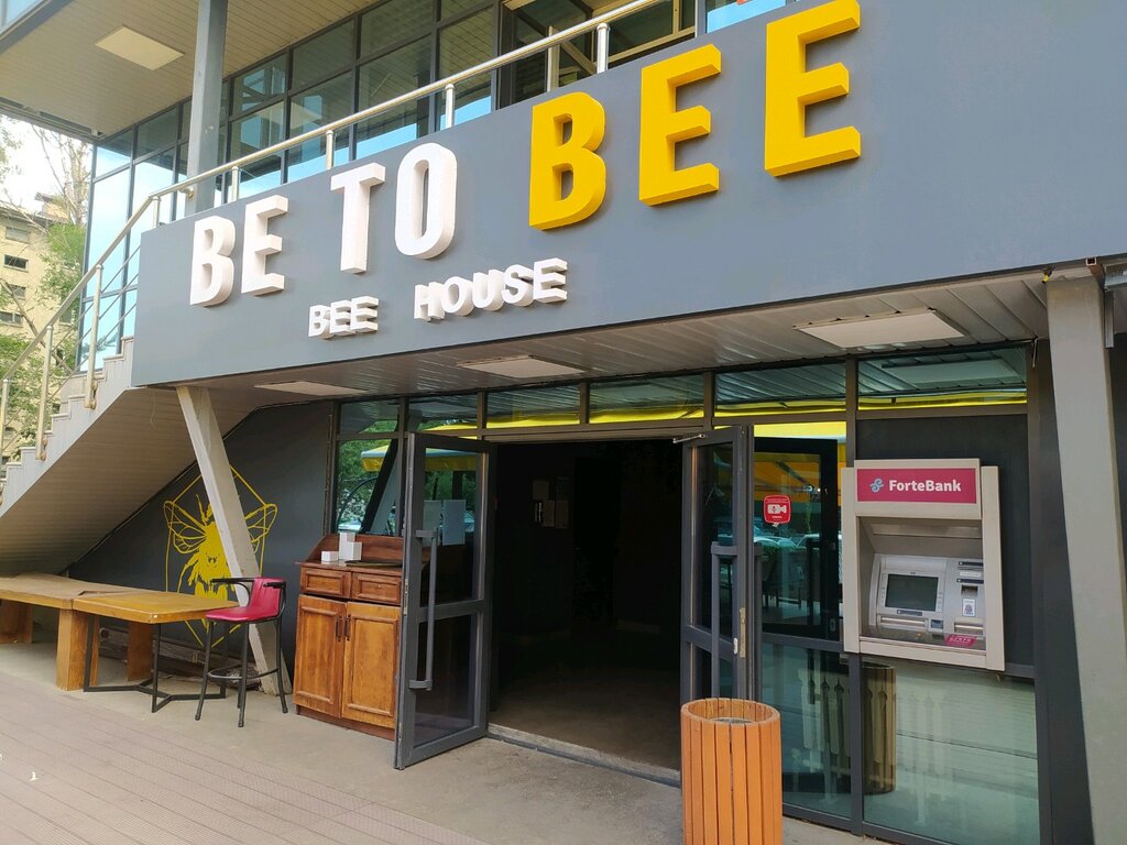 Kafe Be to bee, Almatı, foto