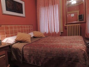 Hotel Arena Palace Montreal (Quebec, Montreal, Boulevard de Maisonneuve), otel  Montreal'dan