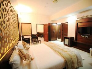 The Neo Classic Hotel (State of Punjab), otel  Punjab'dan
