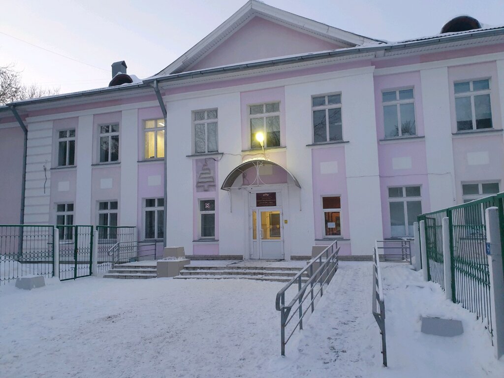 Ortaokul Maou Srednyaya obshcheobrazovatelnaya Shkola № 72 Korpus 2, Perm, foto