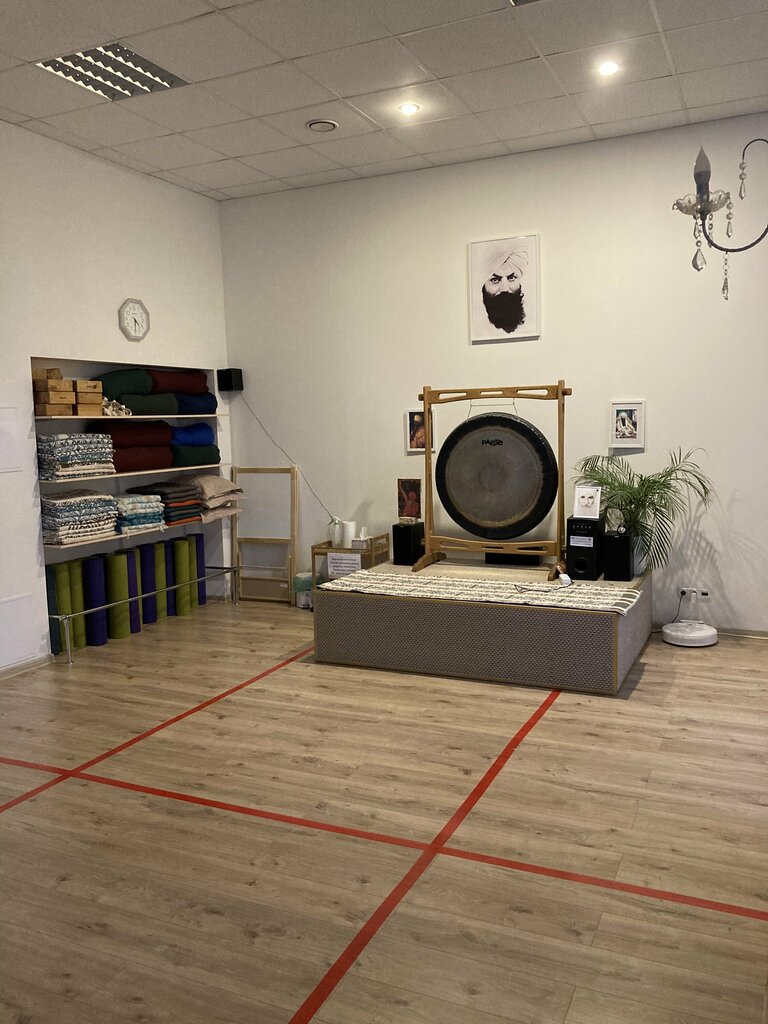 Yoga stüdyosu Kundalini Yoga Academy, Saint‑Petersburg, foto