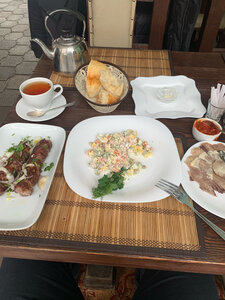 U Ribaka (ulitsa Dekabristov No:3, Tula), kafe  Tula'dan