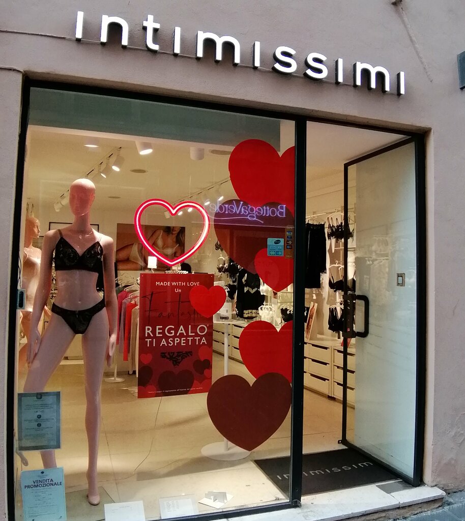 Giyim mağazası Intimissimi Uomo, Cenova, foto
