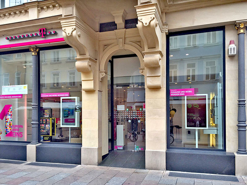 Cep telefonu ve aksesuarları satış mağazaları Telekom Shop, Gettingen, foto