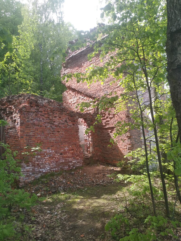 Unutulmaz olayların yeri Здание бывшей гауптвахты, Saint‑Petersburg ve Leningradskaya oblastı, foto