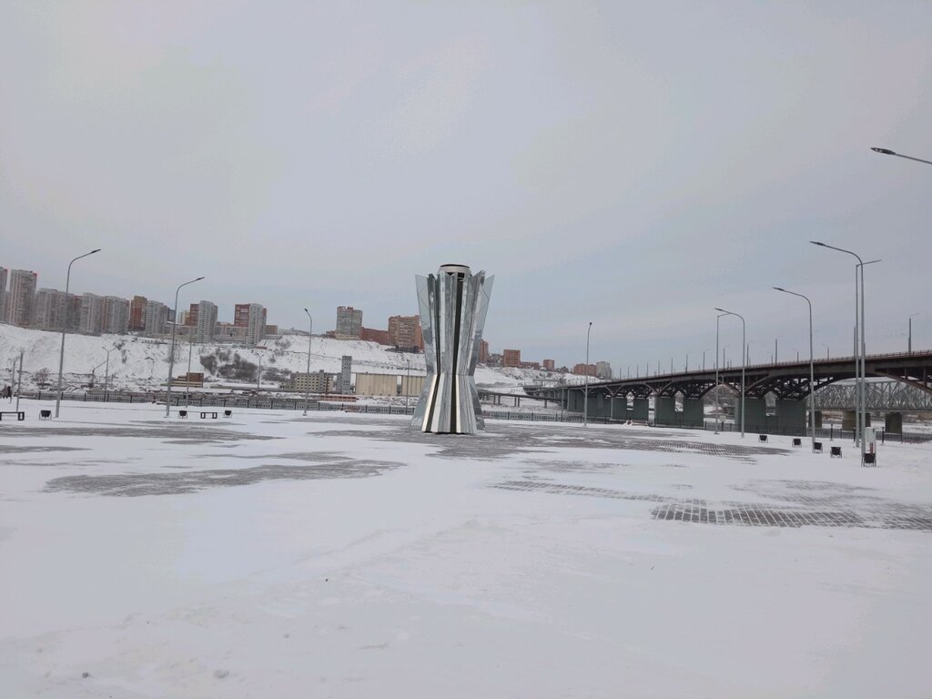 Dekorasyon ve süsleme, onur panosu Чаша огня универсиады, Krasnoyarsk, foto