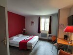 Logis Hôtel La Promenade (Occitanie, Lot, Arrondissement de Gourdon, Gourdon, Boulevard Galliot de Genouillac, 44), otel