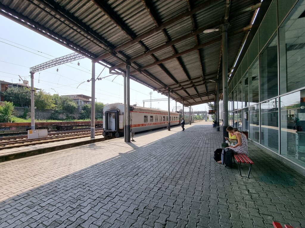 Tren istasyonu Kutaisi-1 Station, Kutaisi, foto