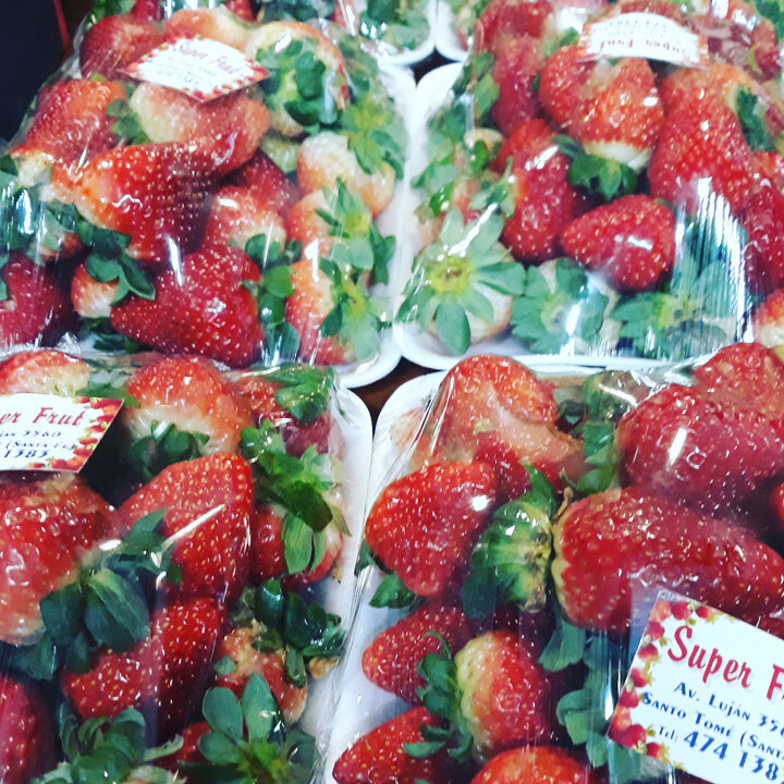Süpermarket Súper Frut, Santa Fe, foto