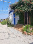 Guest House U Morya (Prilimannaya ulitsa No:4, stanitsa Dolzhanskaya), otel  Krasnodarski krayından