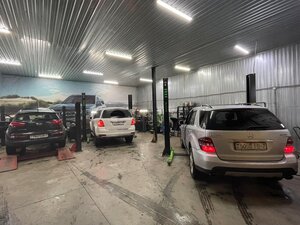 МеринГрупп (Pieršamajskaja vulica No:16, garadski pasiolak Smilavichy), otomobil servisi  Minskaya oblastından