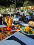 Baston Restaurant (Muğla, Bodrum, Cumhuriyet Cad., 153), kafe  Bodrum'dan