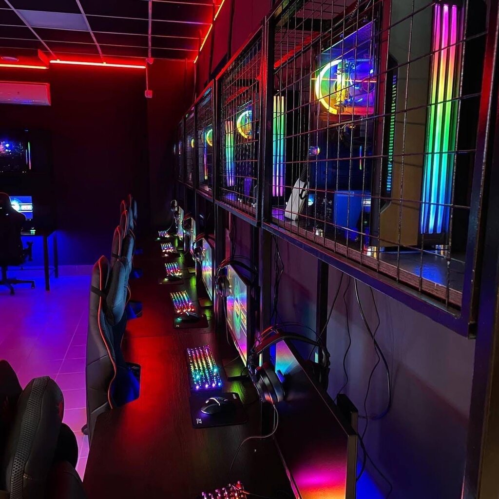 Siberspor Cyber club Baza, Donetsk, foto