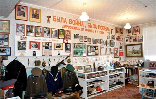 Müzeler ve sanat galerileri Историко-краеведческий музей Память, Orenburgskaya oblastı, foto