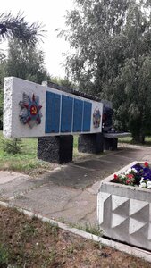 Защитникам Отечества (Tambov Region, Mordovskiy munitsipalny okrug, derevnya Lavrovka), anıt, heykel  Tambovskaya oblastından