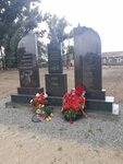 Погибшим в годы Великой Отечественной войны (Sovetskaya ulitsa No:25, selo Khosheutovo), anıt, heykel  Astrahanskaya oblastından