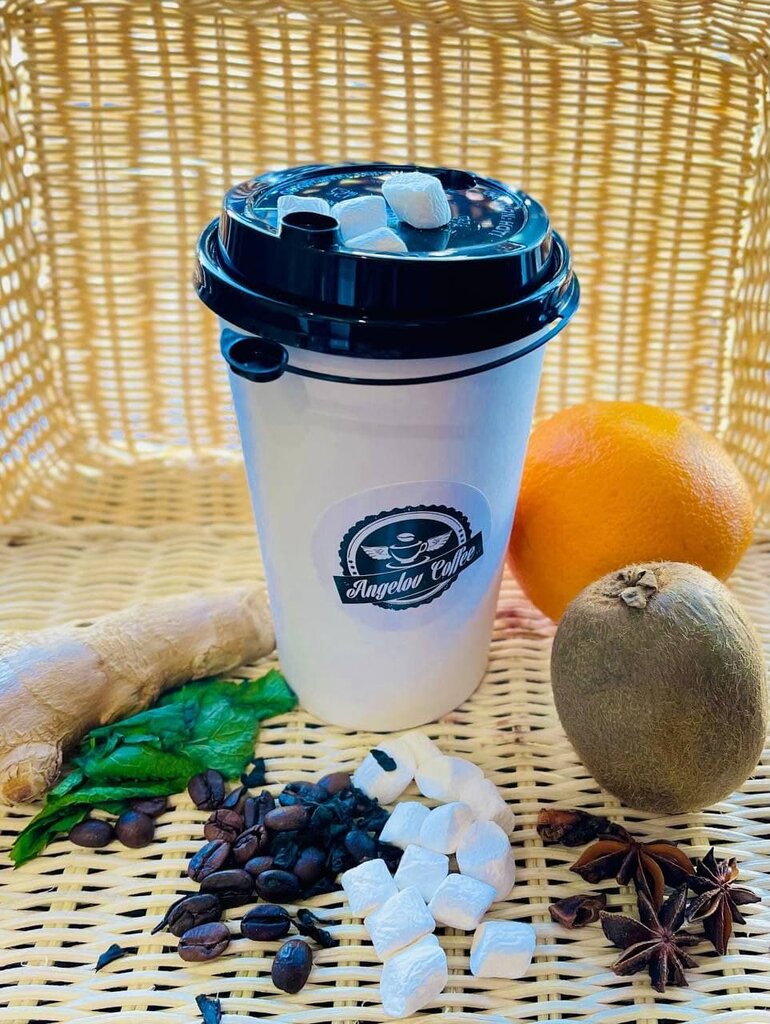 Al götür kahve Angelov Coffee, Maykop, foto