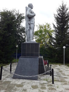 Павшим в Великой Отечественной войне (Penza Region, Lopatinskiy rayon, selo Stary Vershaut), anıt, heykel  Penzenskaya oblastından