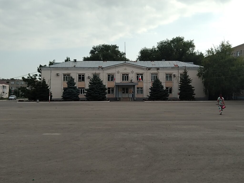 Belediyeler, devlet daireleri Administratsiya Sovetskogo munitsipalnogo rayona, Saratovskaya oblastı, foto