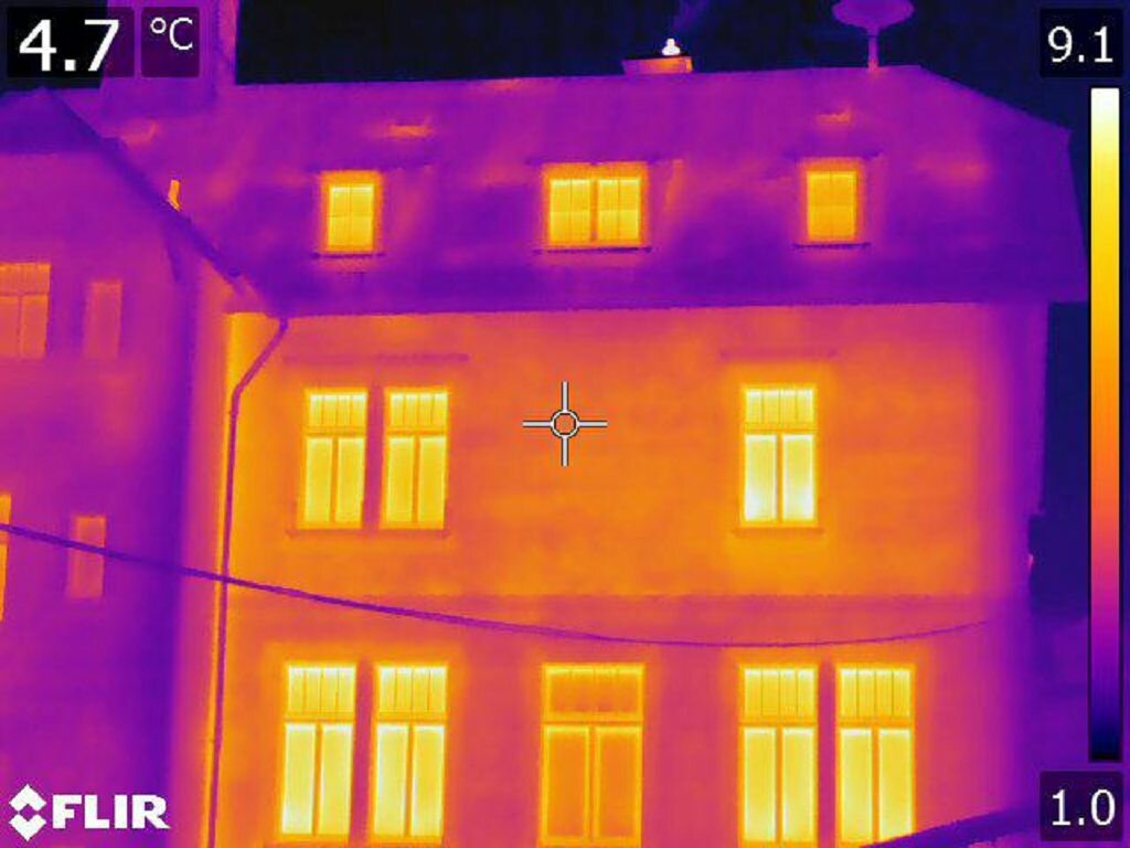 Enerji tasarrufu ve denetimi Mt Haus- und Gebäudetechnik, Reichenbach im Vogtland, foto