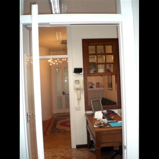 Plastik cerrahi klinikleri Studio Dentistico Centro Santa Rita, Lombardiya, foto