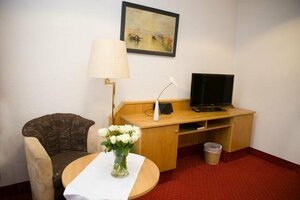 Hotel Am Hafen (UferStrasse Und Zehnthausstraße,56812 Cochem,Rheinland-Pfalz,), otel