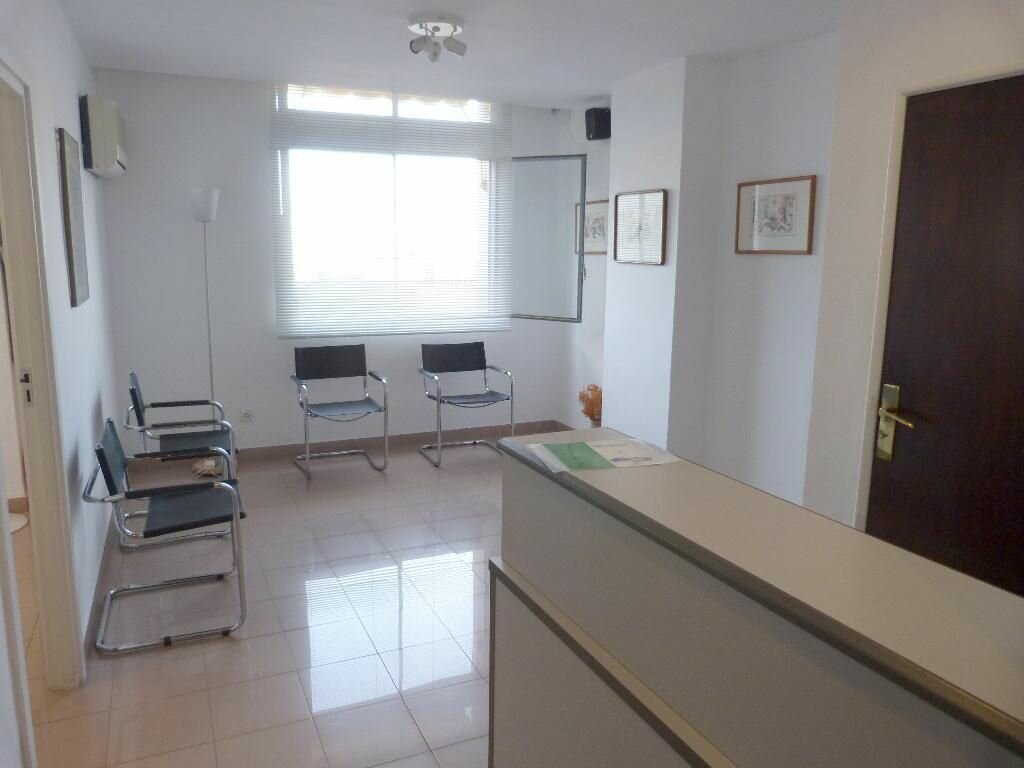 Özel ağız ve diş sağlığı klinikleri ve muayenehaneleri Clínica Dental Jorge Llull Más, Palma, foto