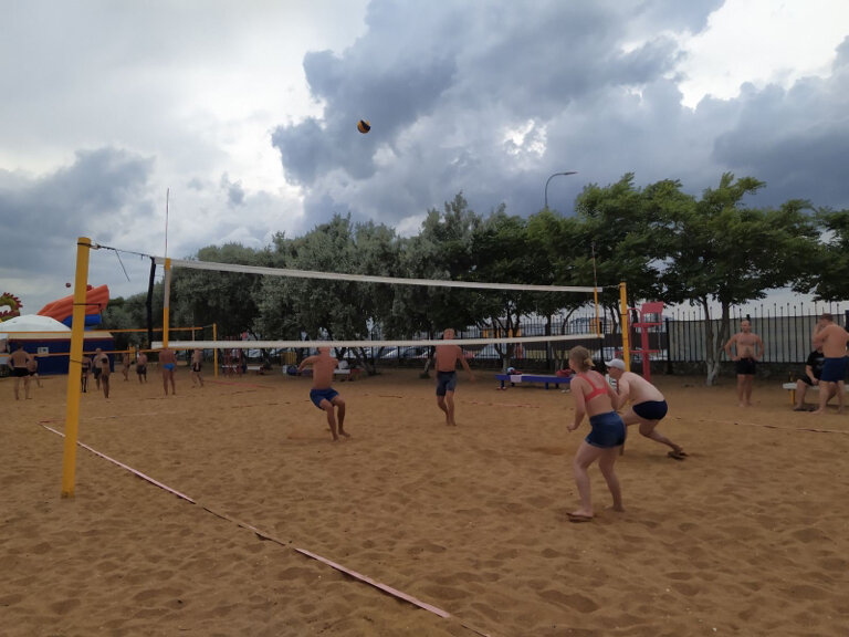 Spor alanı Волейбольная площадка, Feodosya (Kefe), foto