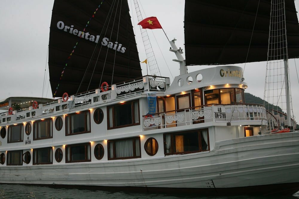 Otel Oriental Sails Hotel, Ha Long, foto