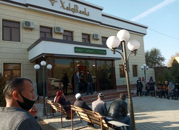 Banka Xalq Banki, Dörtgöl (Törtköl), foto