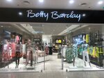 Betty Barclay (Sportyvna Square No:1А), giyim mağazası  Kiev'den